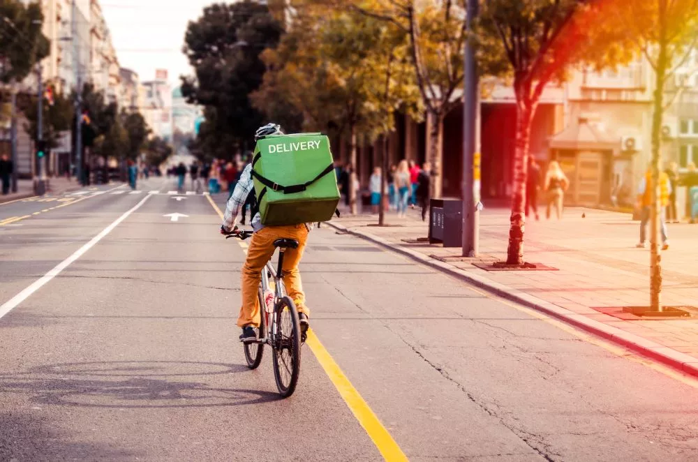 Supermarkets expanding reach through delivery aggregators | IGD ...