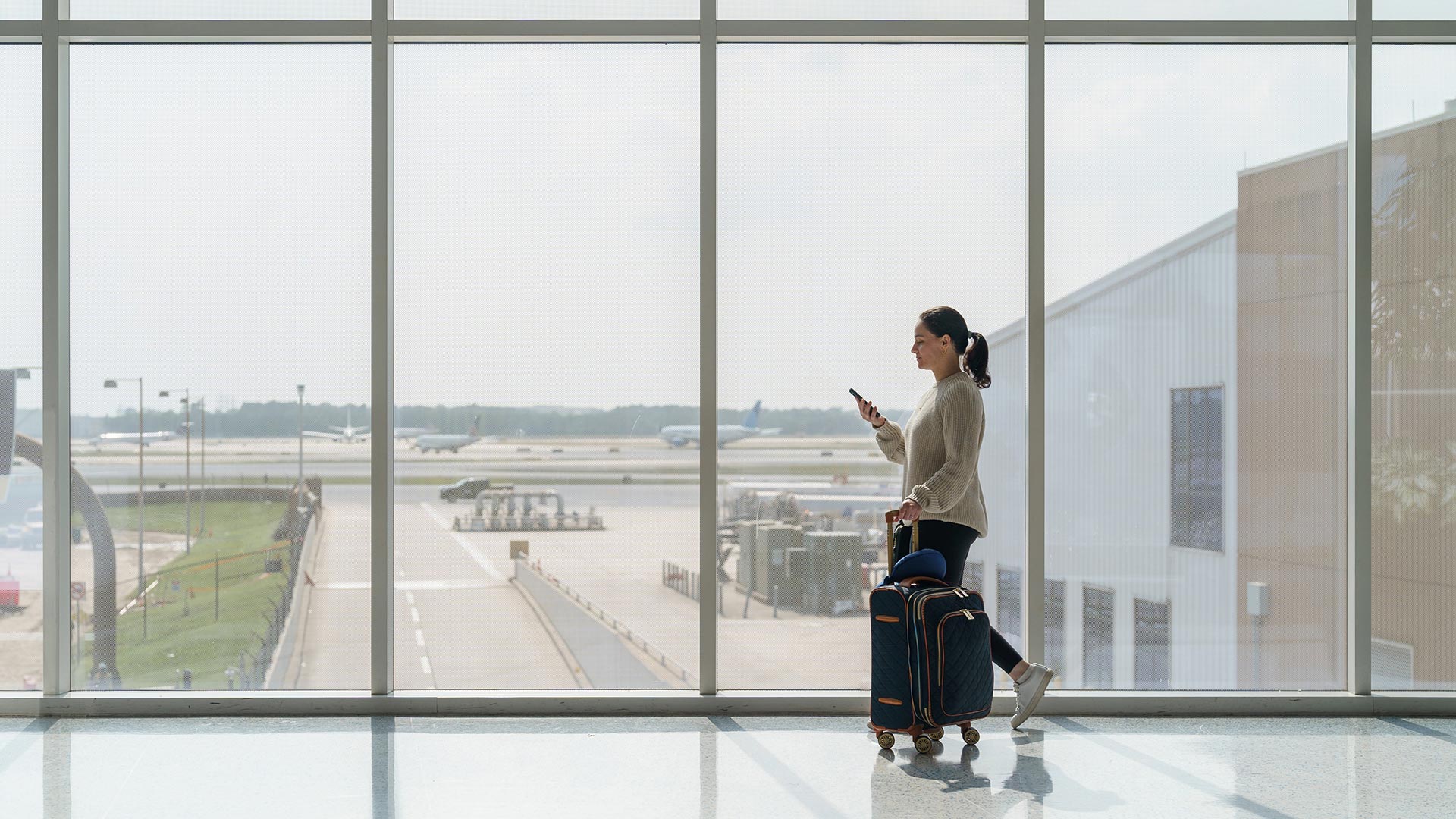 UK travel sector part 1: the fundamentals | IGD (Institute of Grocery ...